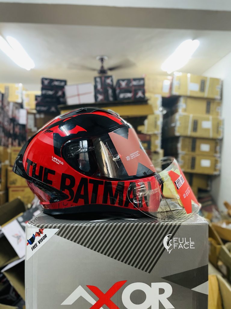 AXOR Street DC Batman Gloss Red/Black Full Face Helmet – ECE Certified ...