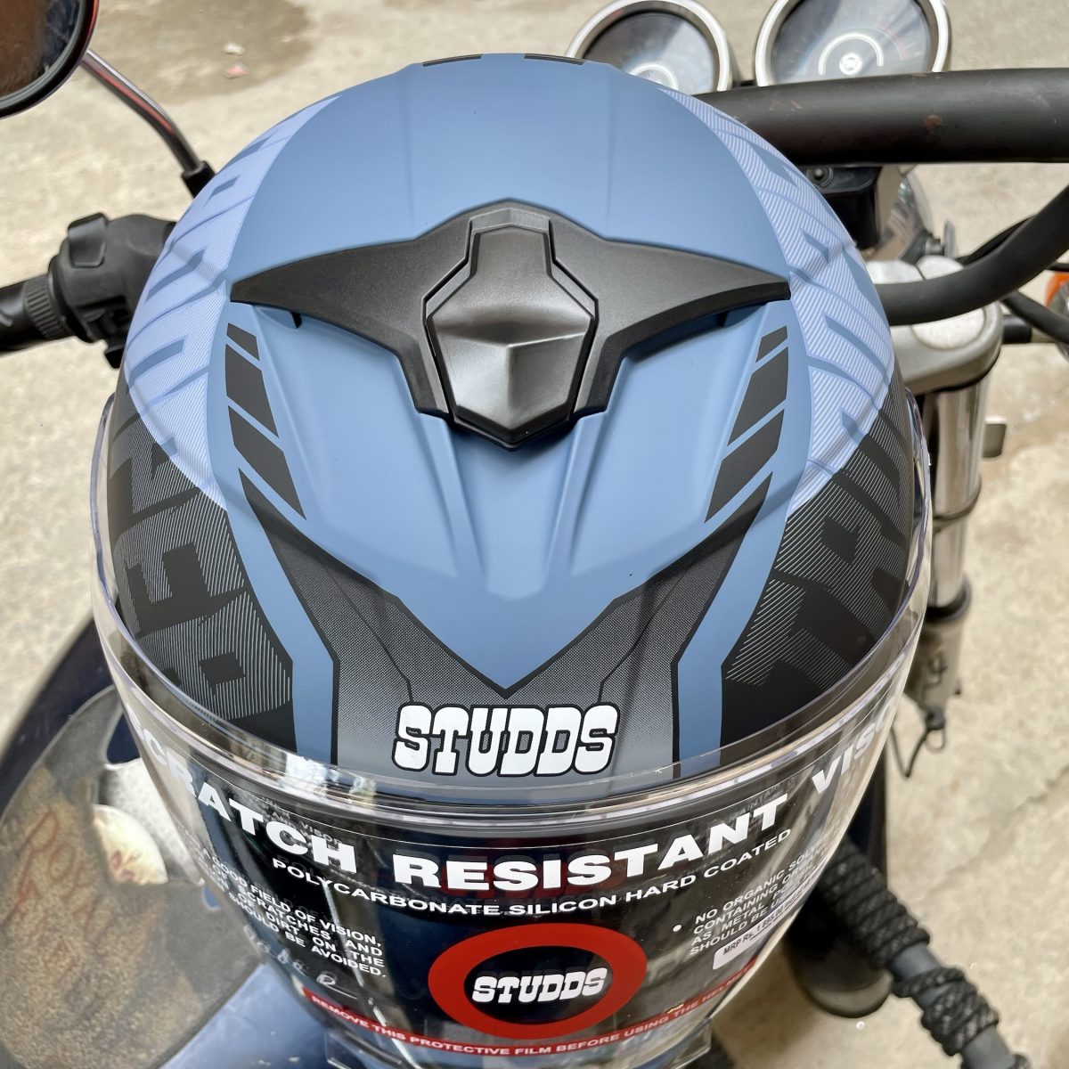 Studds Trooper Matt Blue & Fluorescent Red Flip-Up Modular Helmet ...