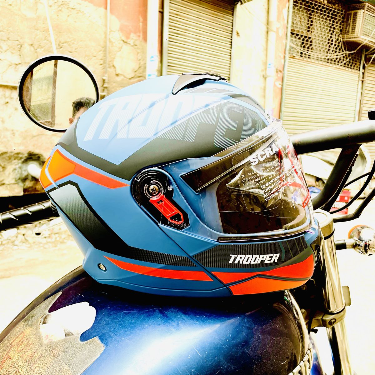 Studds Trooper Matt Blue & Fluorescent Red Flip-Up Modular Helmet ...
