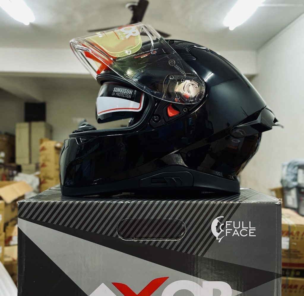 AXOR Apex Glossy Solid Black Full Face Helmet – Limited Edition Black ...